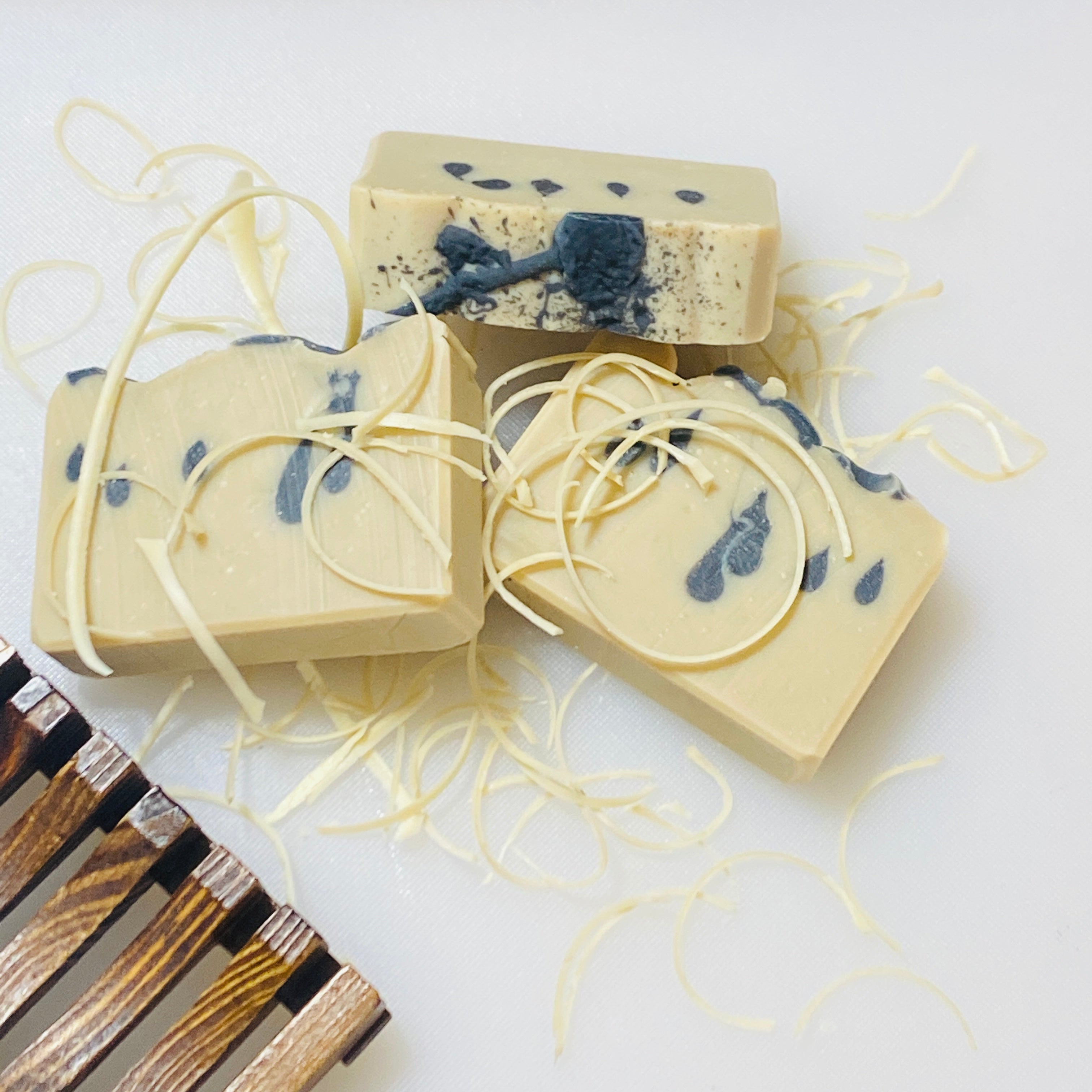 Shop the Best Natural Artisan Soap Bars at LK Artistry – LKARTISTRY